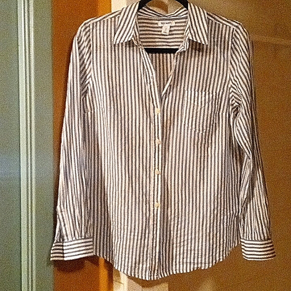 Old Navy | Tops | 32 Sale Navy And White Lightweight Button Down | Poshmark